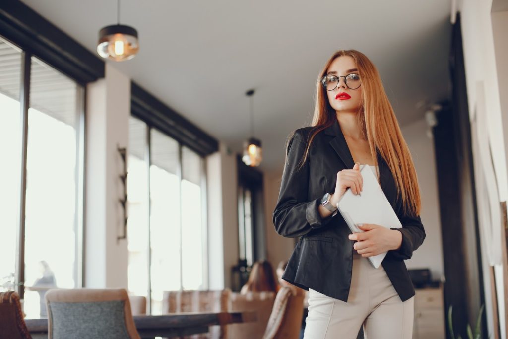 How to Find Your Ideal Client: A Step-by-Step Guide to Creating and ...